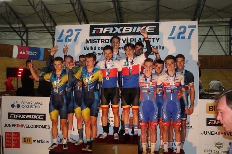 Poslední mistrovské medaile letošního roku na dráze | RoadCycling.cz